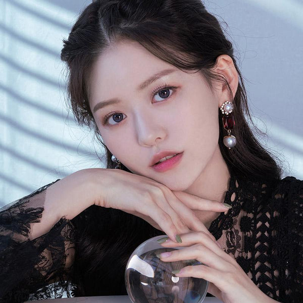 Celina Gray – eotd